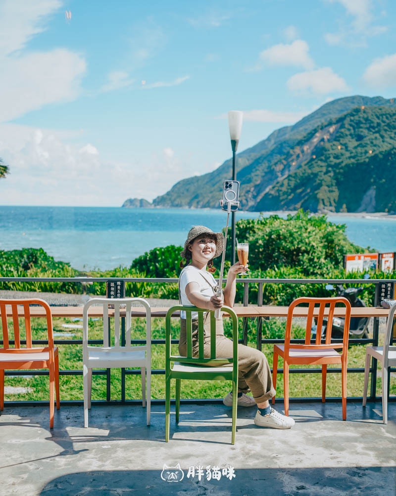 【宜蘭蘇澳】海神咖啡Poseidon Cafe：情人灣海景咖啡廳！比利時列日鬆餅香蕉巧克力 – 胖貓咪的奇幻旅程